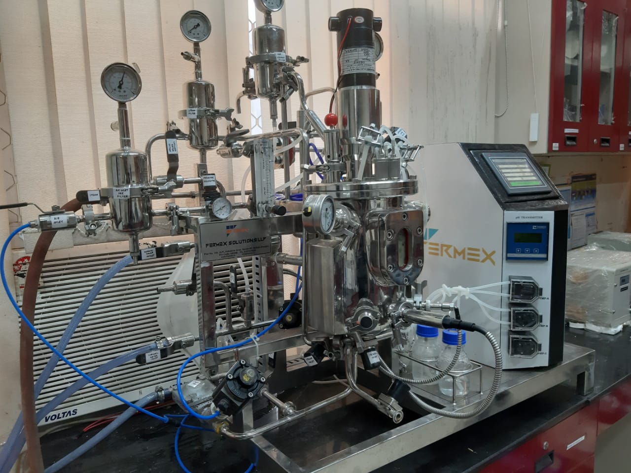 In-Situ Sterilizable Fermenter & Bioreactor | Lab Scale